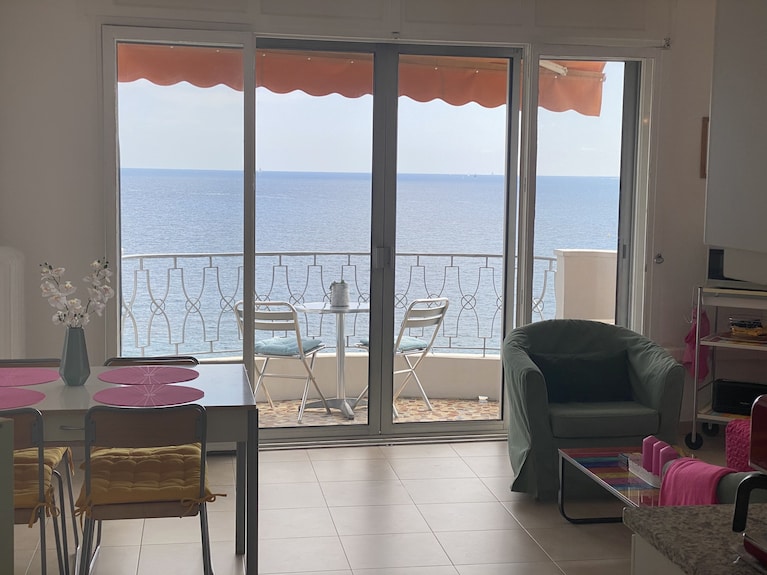 Vue Imprenable!! 30 Secondes à La Plage! A / C, Wifi, Téléphone, Tv, Balcon - Saint-Laurent-du-Var