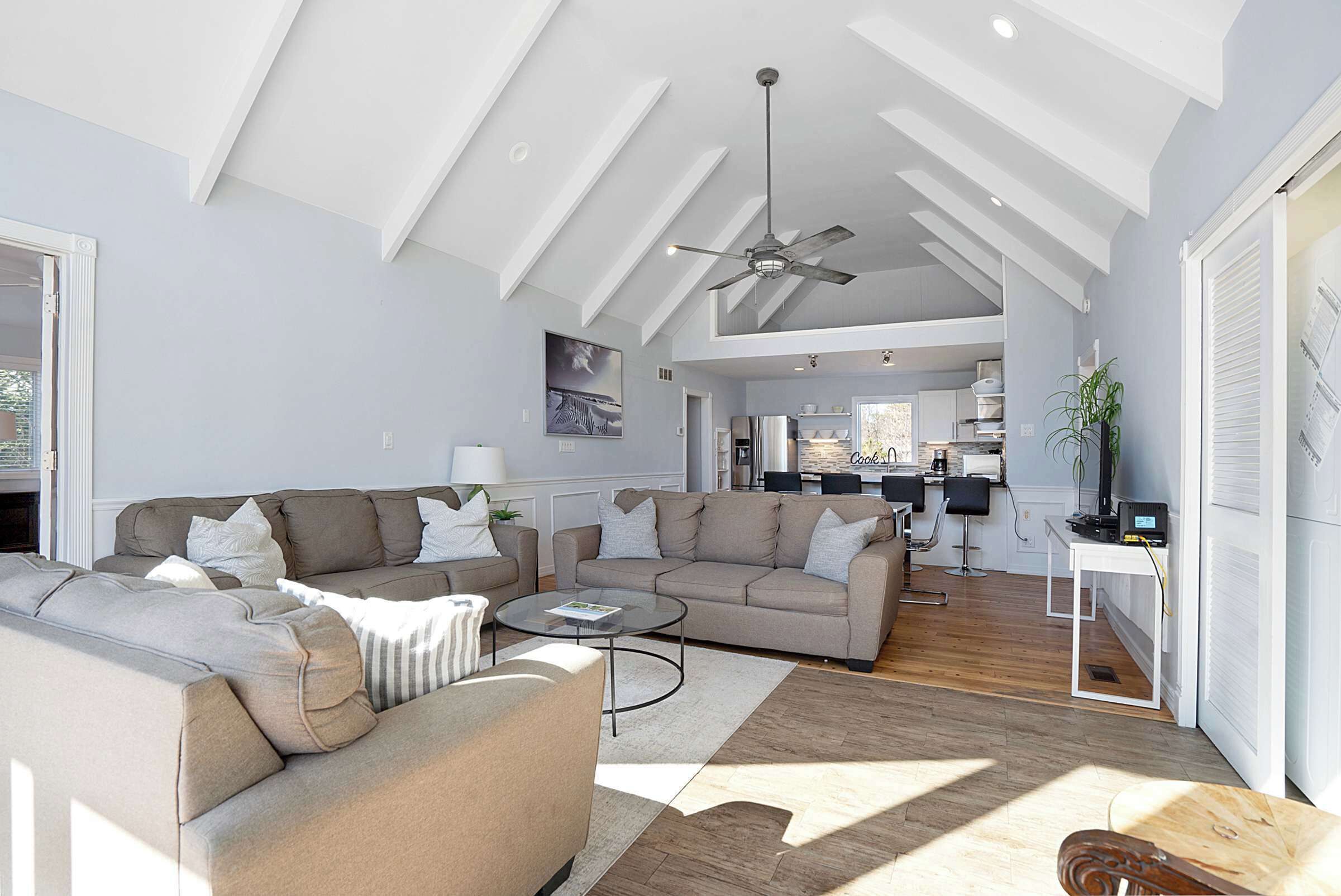 Southampton Home Near Shinnecock | Pool & Game Room - Hampton Bays, NY