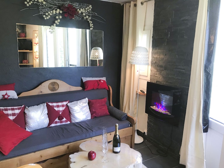 Avoriaz Heart Station F2 Redone Nine Feet Tracks 45 M2 - Haute-Savoie