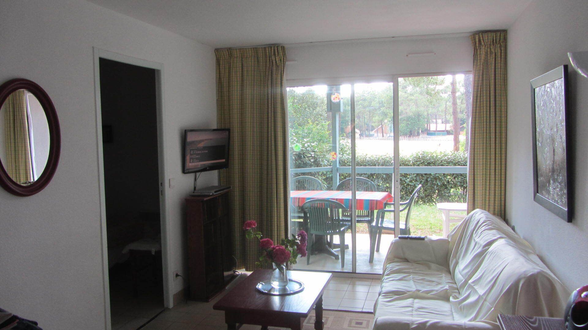 Appartement Tranquille à Lacanau Océan Pour Vacances Reposantes - Étang de Lacanau