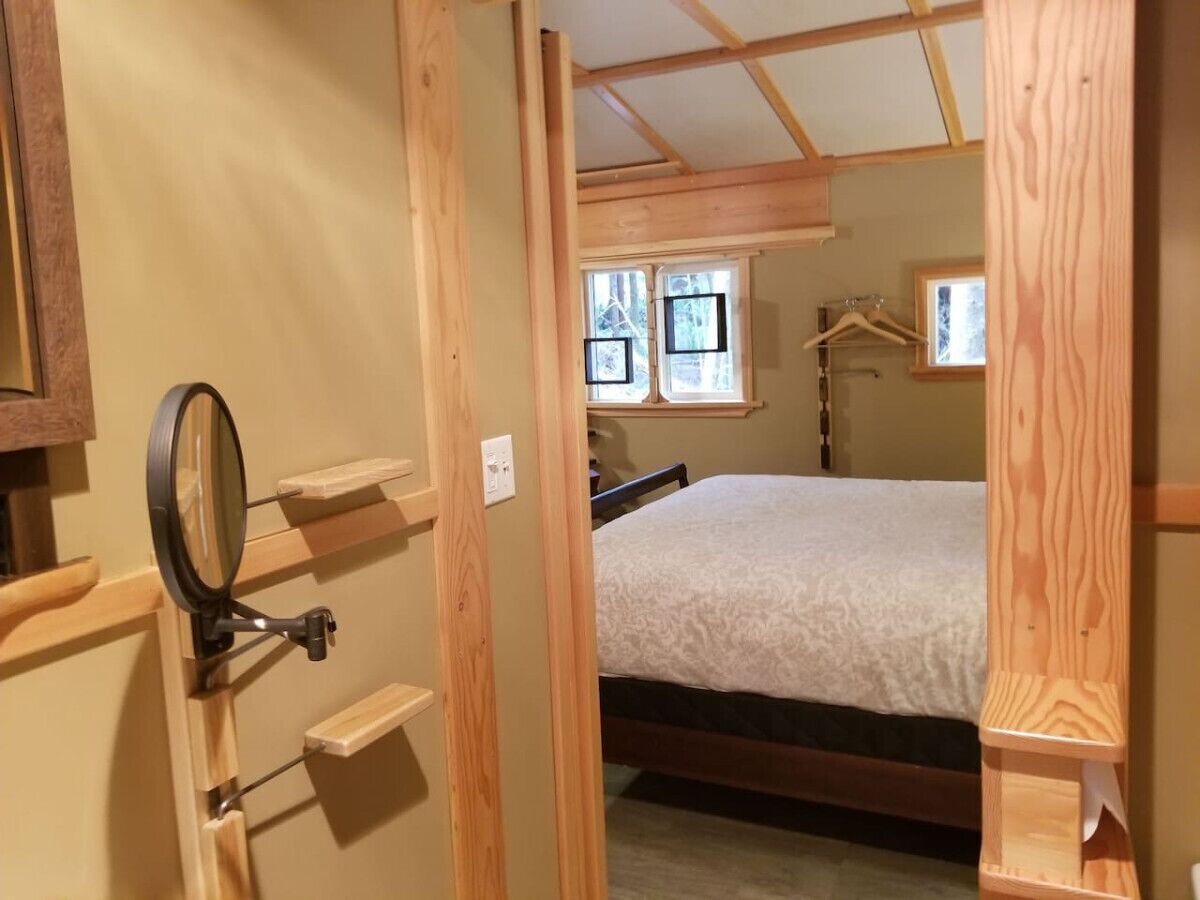 The Clearwater Cabin - Vancouver Island