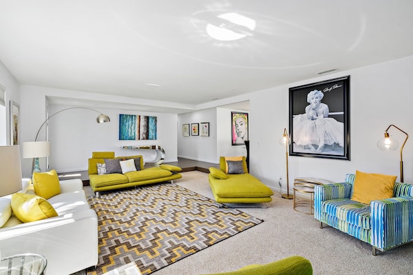 Amazing Palm Springs Oasis - Palm Springs, CA