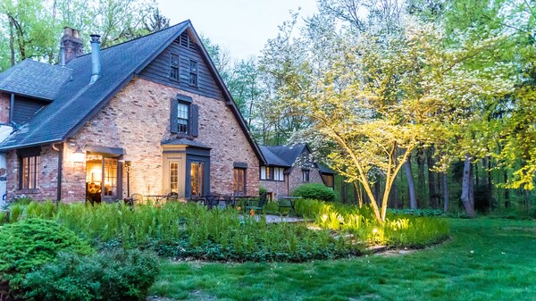 The Brewery Lodge Hotel - Indiana (State)