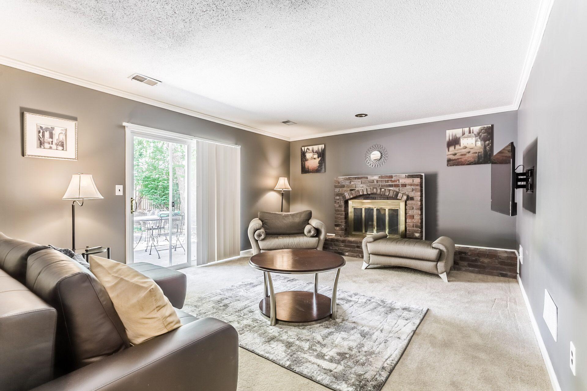 ¡Hermosa Casa Con Mucho Espacio Y Piscina Privada! - Kansas City