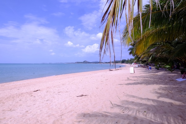 Na praia