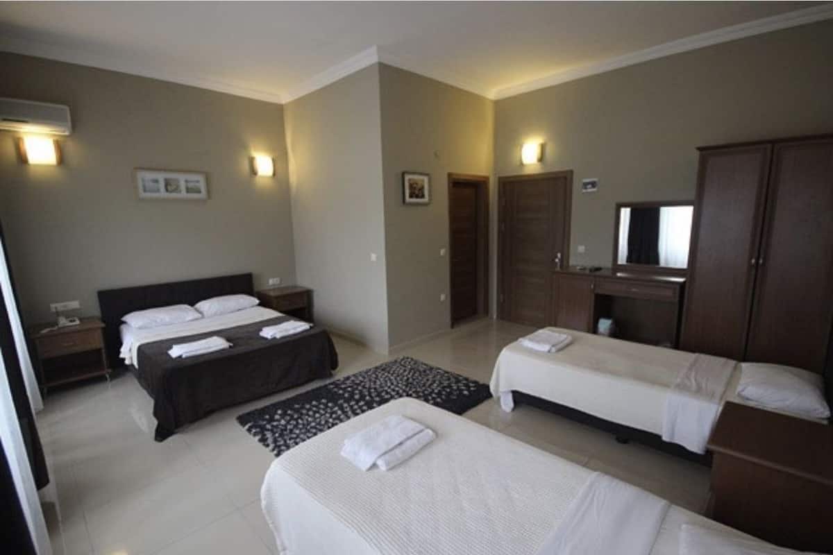 Quarto Familiar | Cofre no quarto, Wi-fi grátis 
