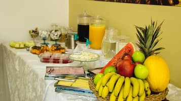 Pequeno-almoço tipo buffet diário incluído