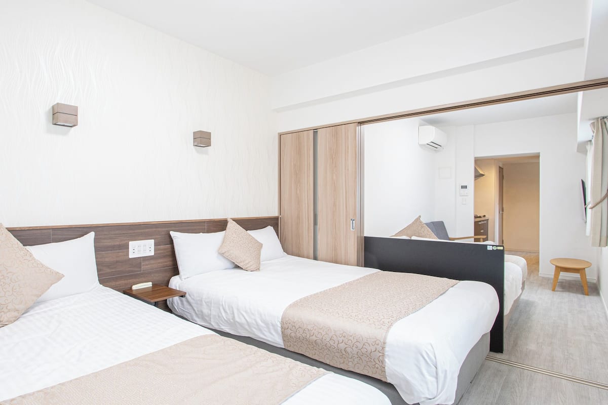 Wi-Fi de cortesia, roupa de cama