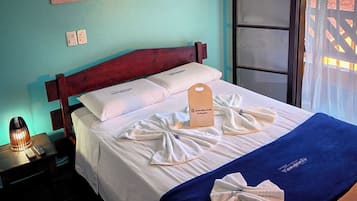 Quarto Júnior | Minibar, Wi-fi grátis, roupa de cama fornecida