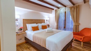 Quarto Duplo Standard, 1 cama de casal, casa de banho anexa
