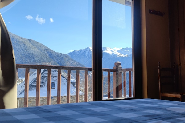 Quarto Duplo Standard, varanda, vista para a montanha | Terraço/pátio interior