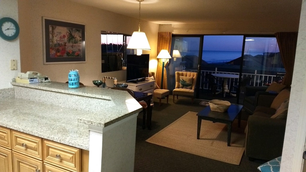 Oceanfront Resort, Dunes Area Myrtle Beach - Myrtle Beach