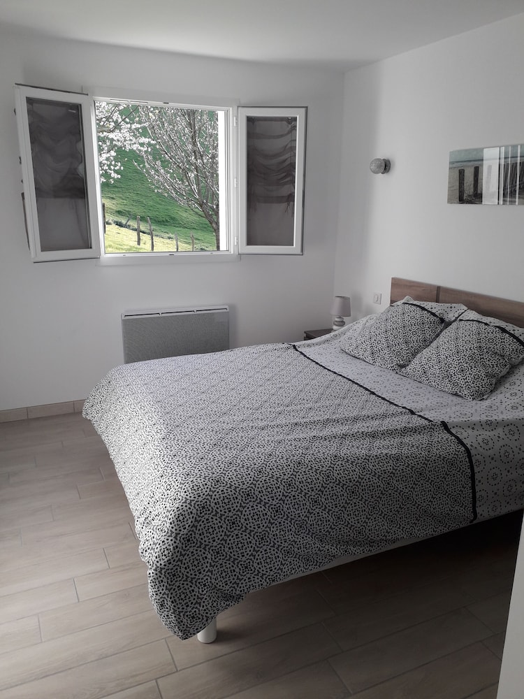 T2 Apartment - 45 M2 - For Holidays In Urrugne Near St Jean De Luz - Urrugne
