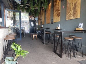 Café da manhã, almoço e jantar