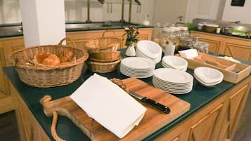 Café da manhã continental todos os dias (EUR 5 por pessoa)