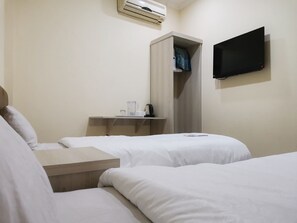 Quarto Superior | Cofre no quarto, secretária, Wi-fi grátis, roupa de cama fornecida 