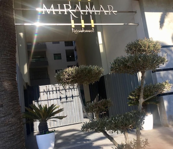 Appartement Meublé Pieds Dans L'eau Corniche Mohammedia - Mohammédia