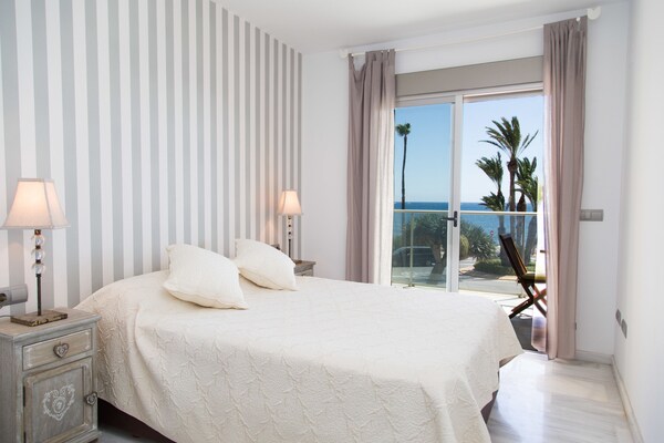 Vistas Al Mar En El Puerto De Jávea - Jávea