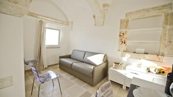 Apartamento luxo, 2 quartos, terraço | Área de estar | TV de tela plana