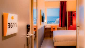 Quarto standard, 1 cama de casal | 1 quarto, roupas de cama premium, individualmente mobiliados