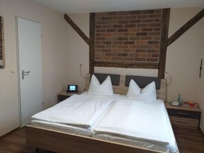 Roupas de cama antialérgicas, individualmente decorados, escrivaninha