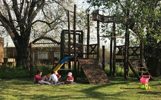 Área de recreio para crianças (ao ar livre)