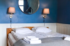 Apartment 1, Double Bed, Non Smoking | Com decoração personalizada, com mobília individualizada