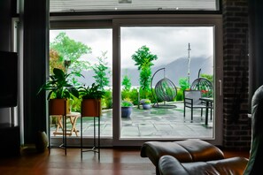 Apartment 4, Multiple Beds, Non Smoking | Sala