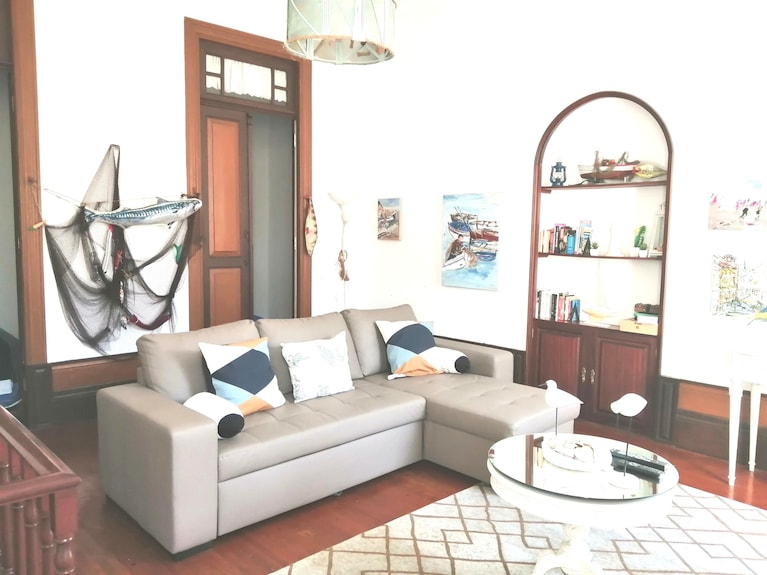 Near Douro River,historic Centers And Beach - 포르토