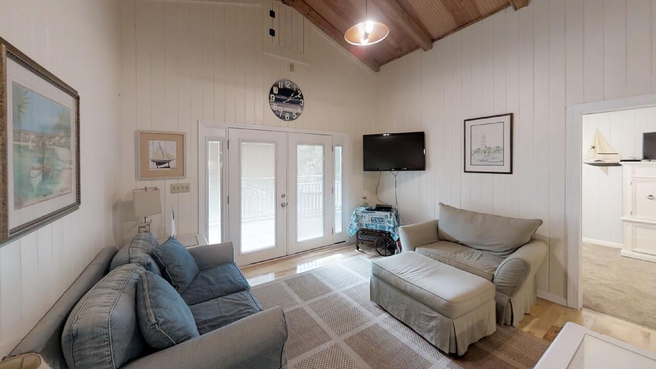 Adorable Beach Home In North Litchfield!!! - Litchfield Beach, SC