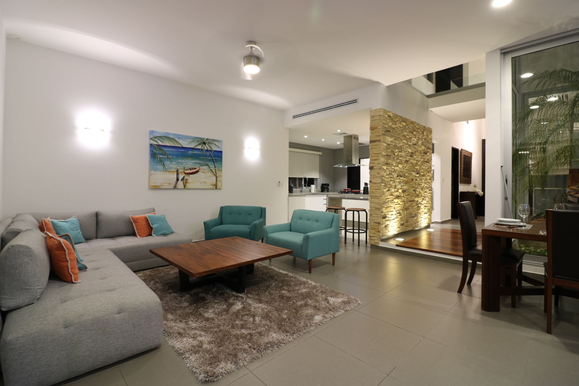 Vila | Área de estar | TV de tela plana 20 polegadas com canais a cabo, TV