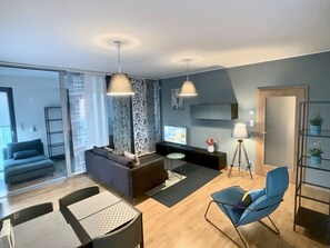 Suite de Luxo, 2 quartos, cozinha | Com decoração personalizada, com mobília individualizada 