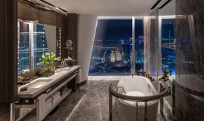 Quarto, 1 cama King | Vista do quarto