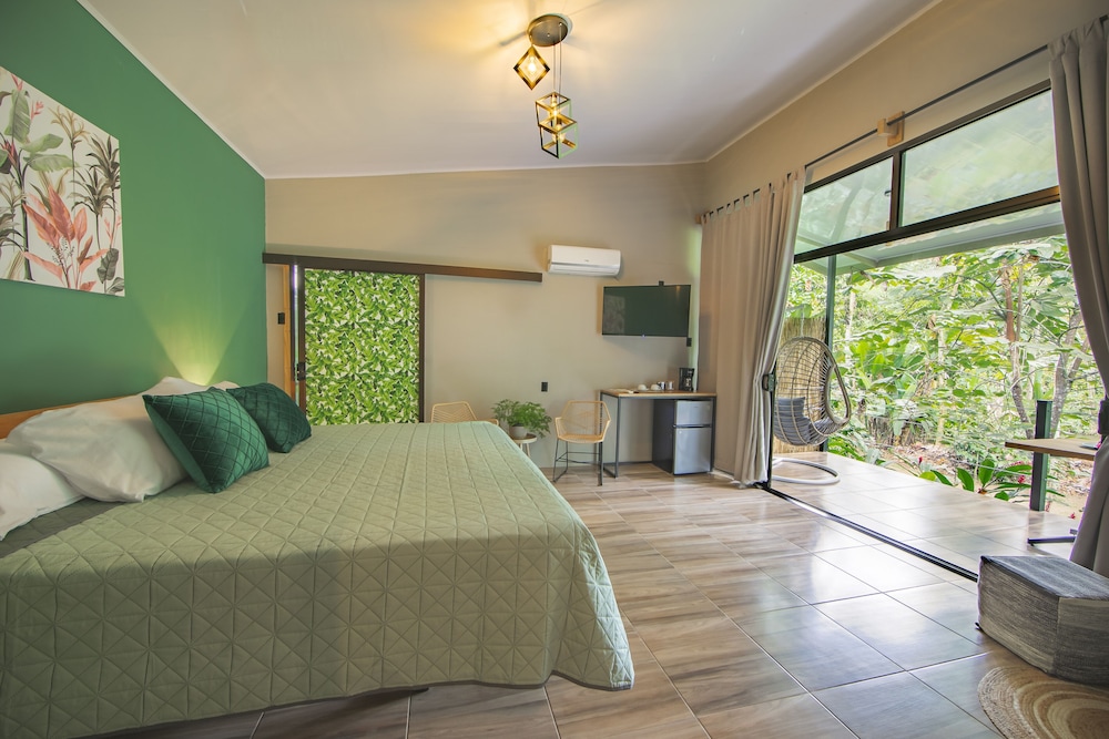 Eden Organic Farm & Bungalows - La Fortuna