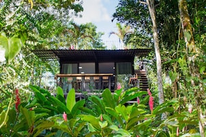 Villa Cacao | Roupa de alta qualidade, minibar, com decoração personalizada