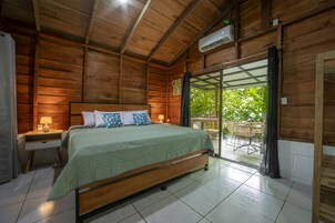 Roupa de alta qualidade, minibar, com decoração personalizada 