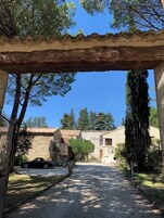 Entrada do alojamento