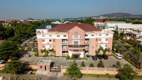 Alphaplus Apartments - Abuja