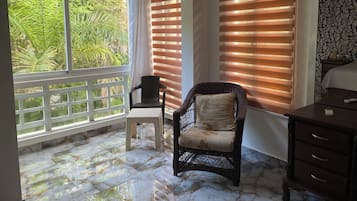 Condo clássico, várias camas, para não fumantes (311) | Cofres nos quartos, individualmente decorados