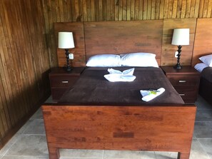 Quarto Clássico com Cama de Casal, 2 camas de casal, não fumadores | Ferro/tábua de engomar, roupa de cama fornecida 