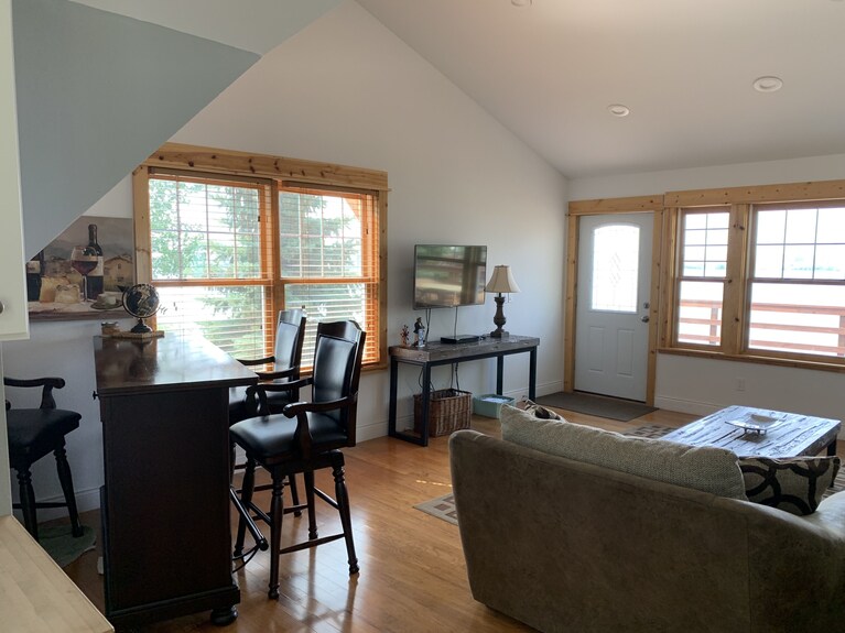 Waterfront Guesthouse In Park Grove - Montana