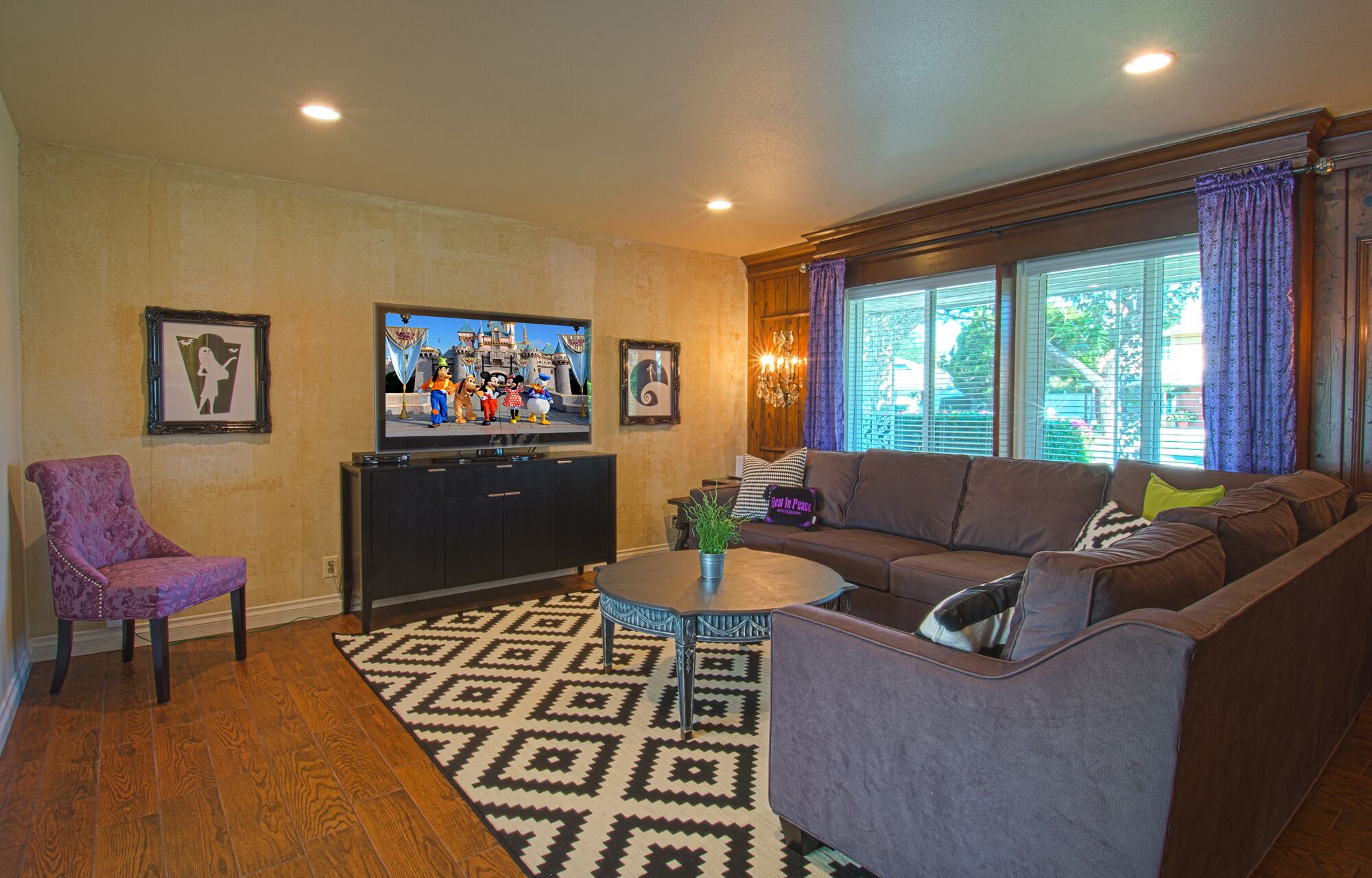 Close To Disney + Pool + Game Room +Spa - Brea, CA