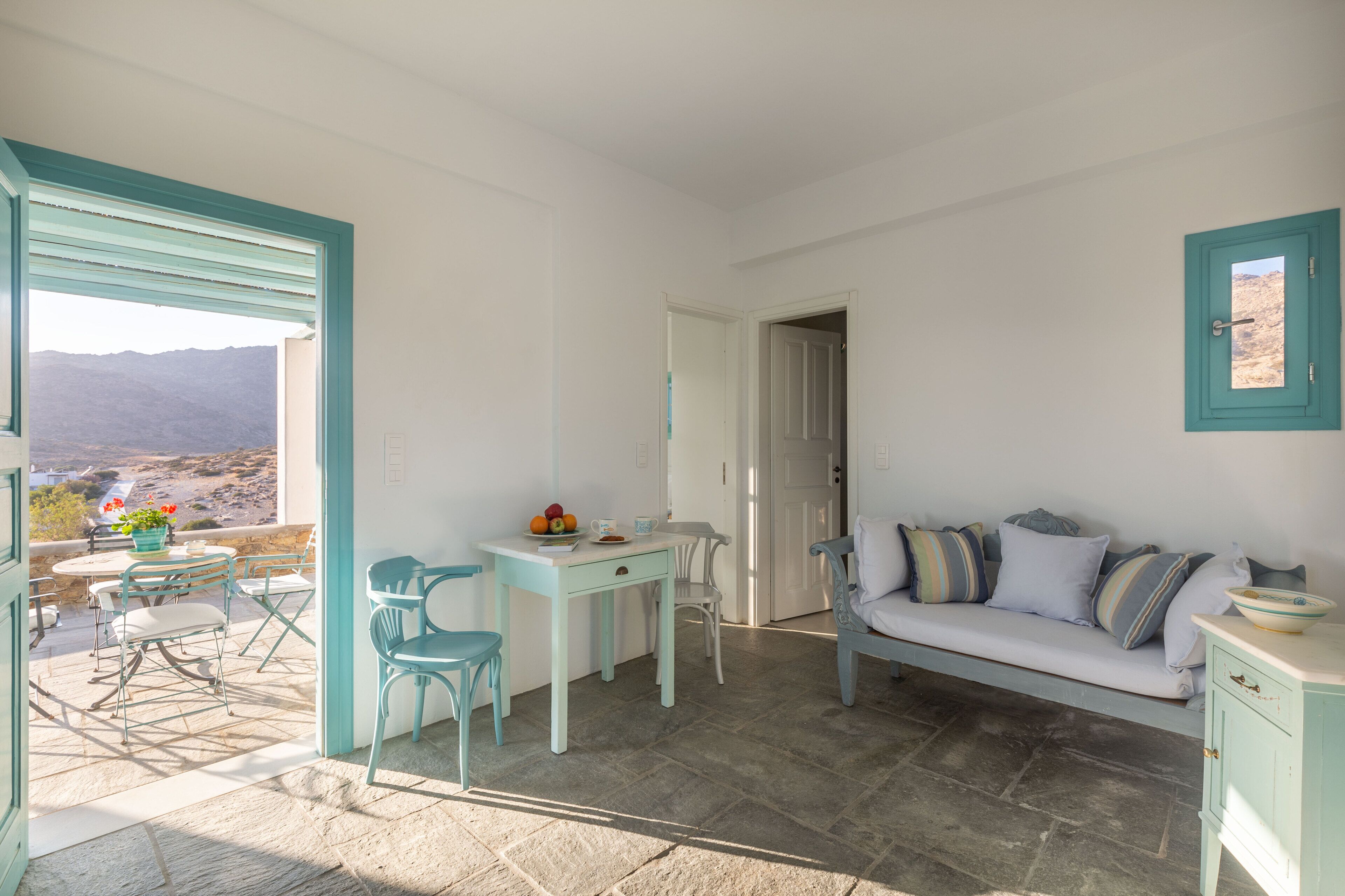 Magganari Viewvillage I ,Shared Swimming Pool/ Bbq ,Ios Island, 5' Walk To Beach - Ios