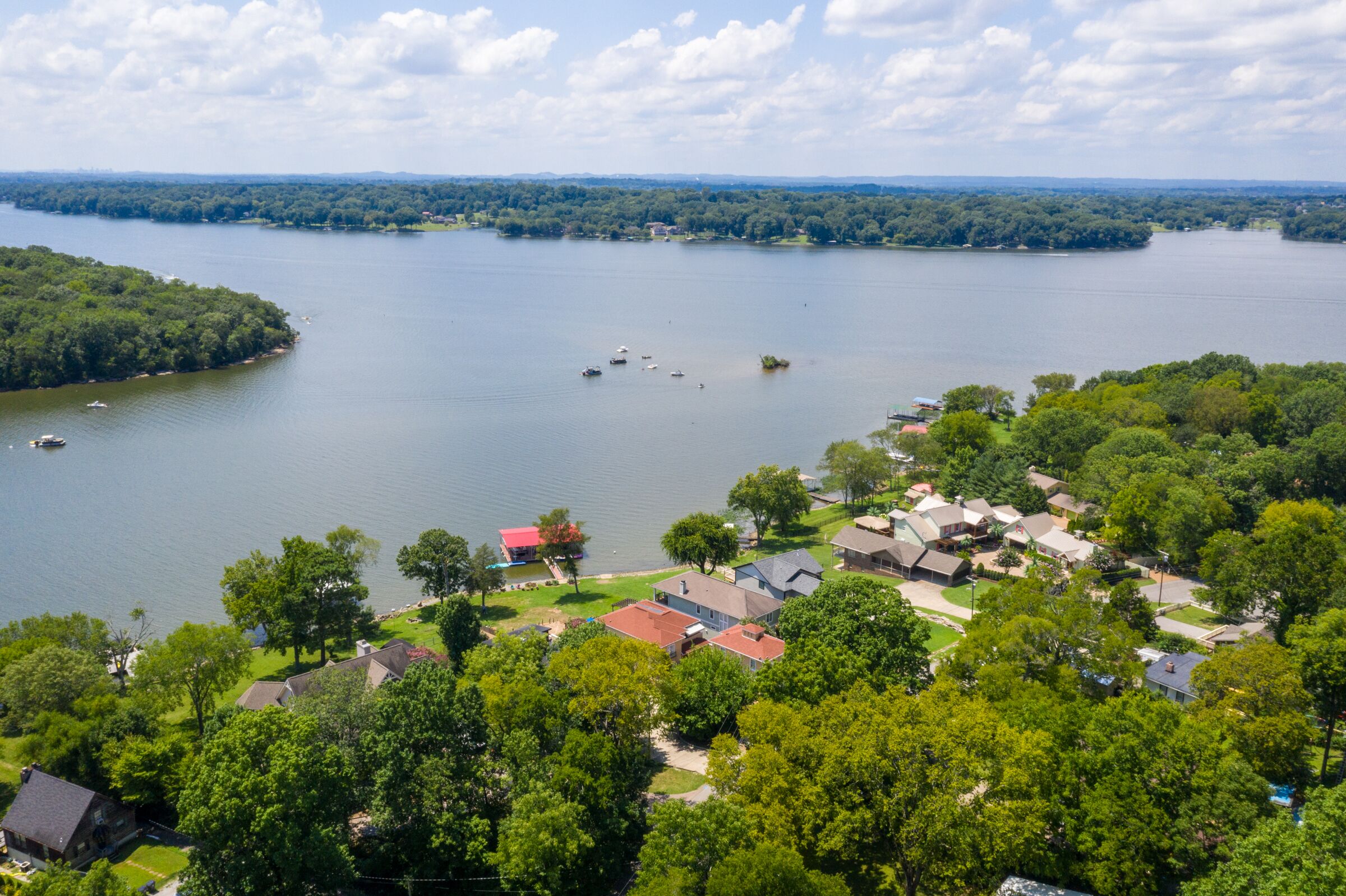 10 Best Lakefront Cabins Near Nashville, Tennessee - Updated 2024 | Trip101