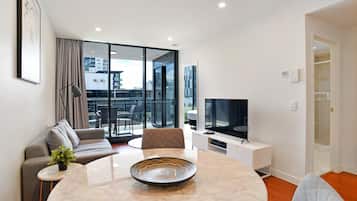 Apartamento, 1 quarto | Refeições no quarto