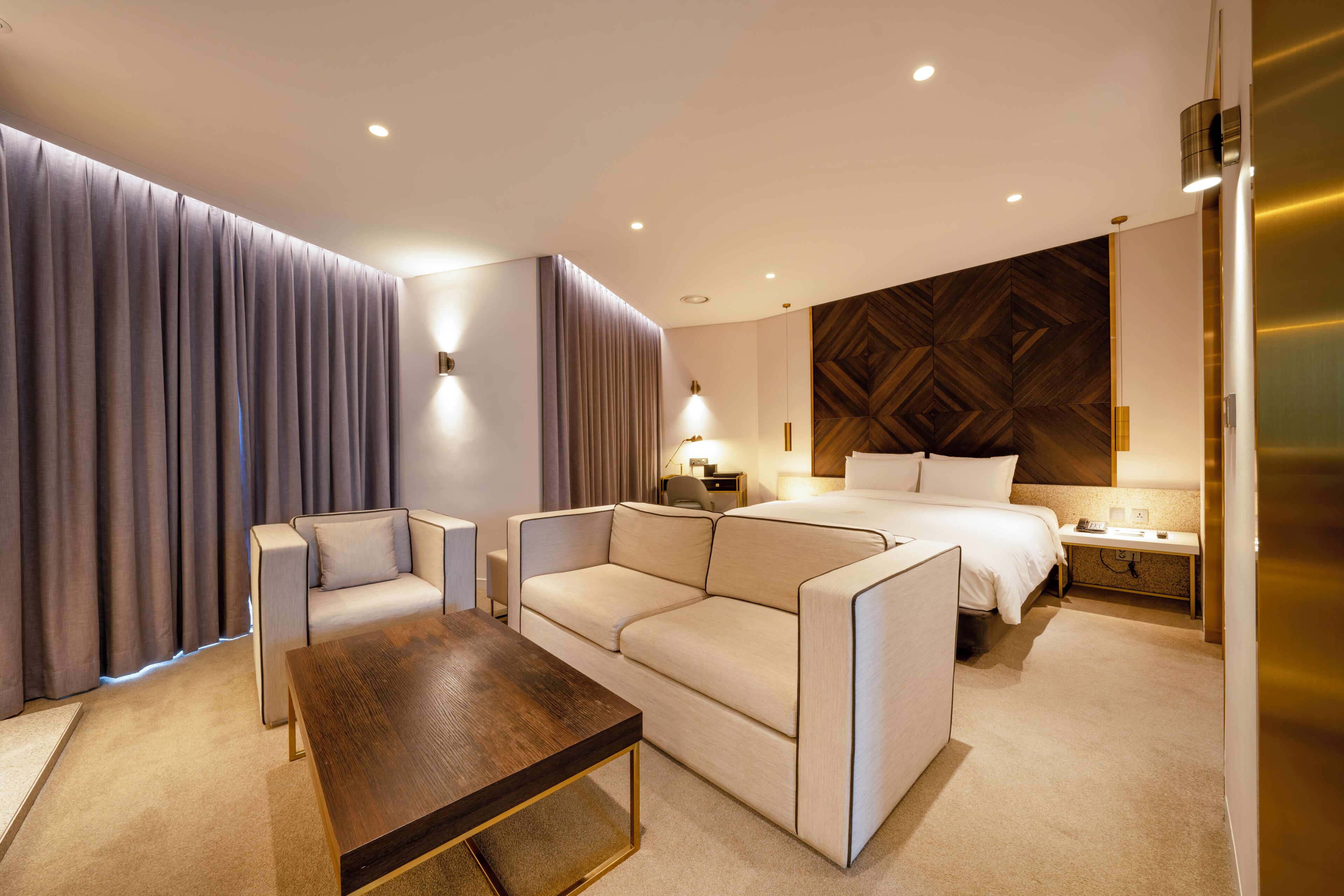 Junior Suite Double - Swimming Pool Access | Roupa de alta qualidade, cofre no quarto, quartos insonorizados 