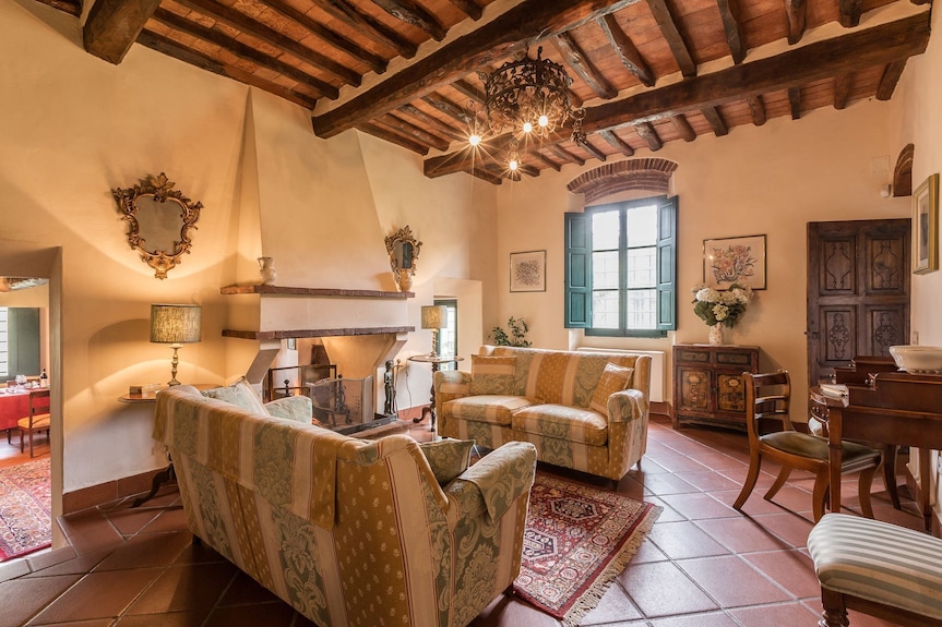 Villa Travicello - Four Bedroom Villa, Sleeps 8 - Montecatini Terme