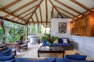 Área para churrascos e piqueniques