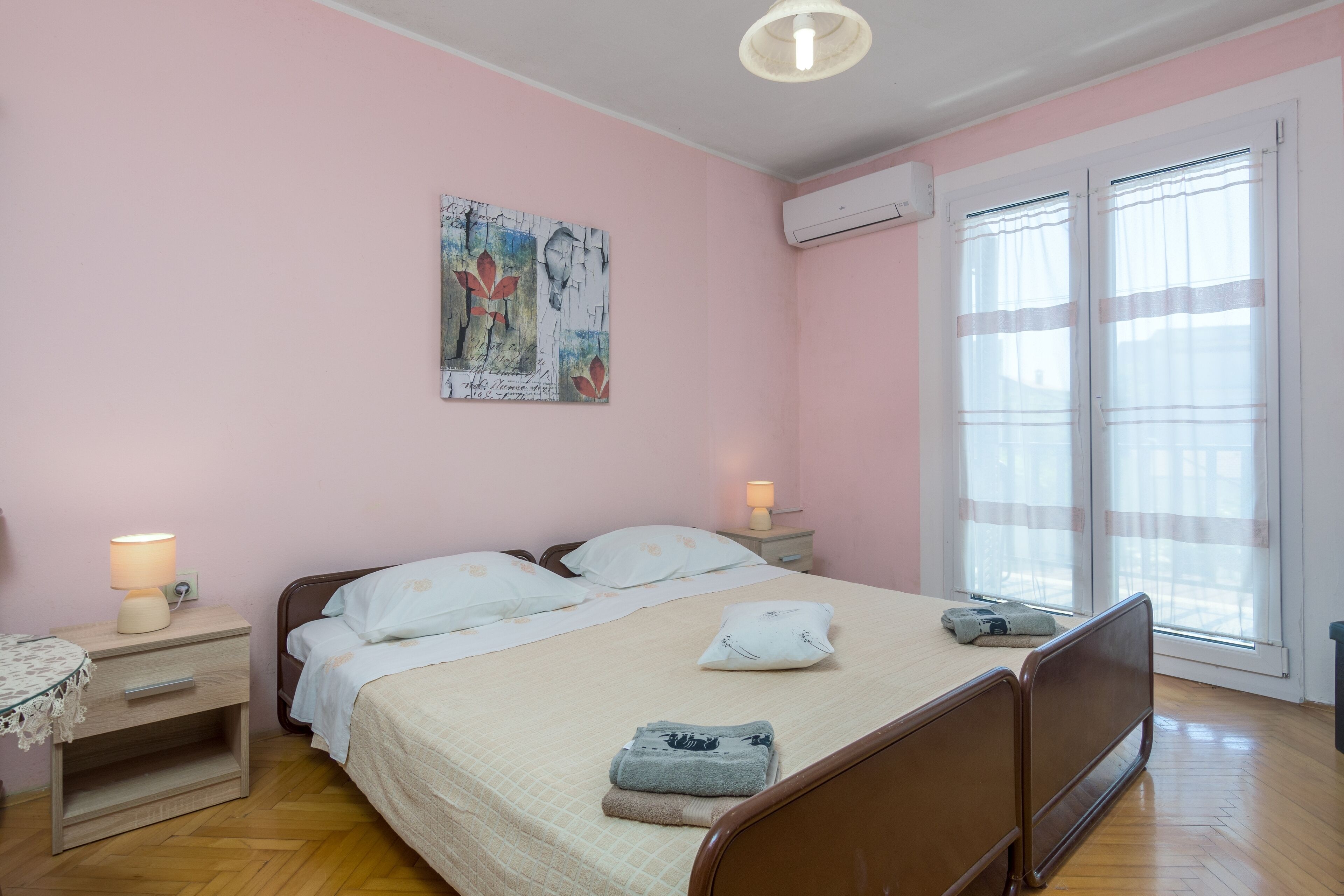 One Bedroom Apartment With Terrace Pula (A-16053-a) - Banjole