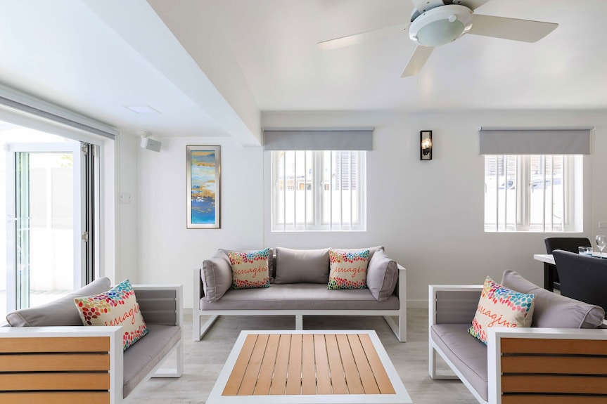 Imagine | Contemporary Oceanfront Luxury Villa In Prospect, Barbados - バルバドス